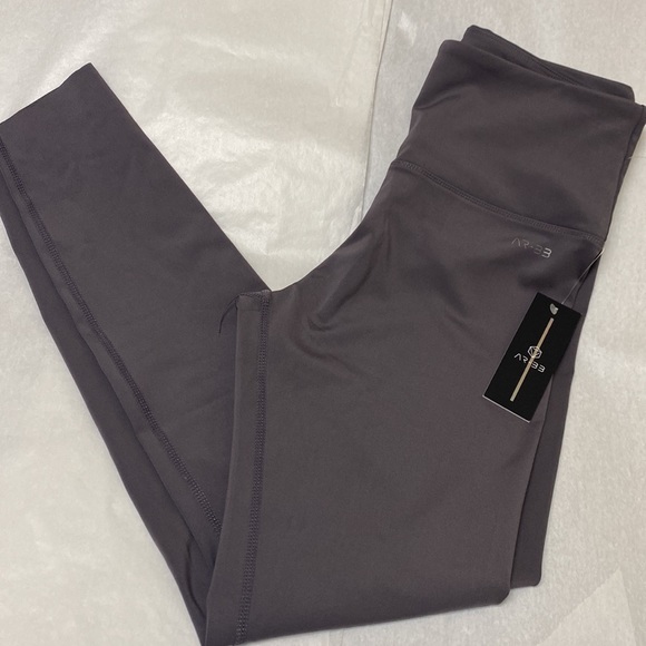 AR 33 | Pants & Jumpsuits | Nwtar 33 Leggings | Poshmark